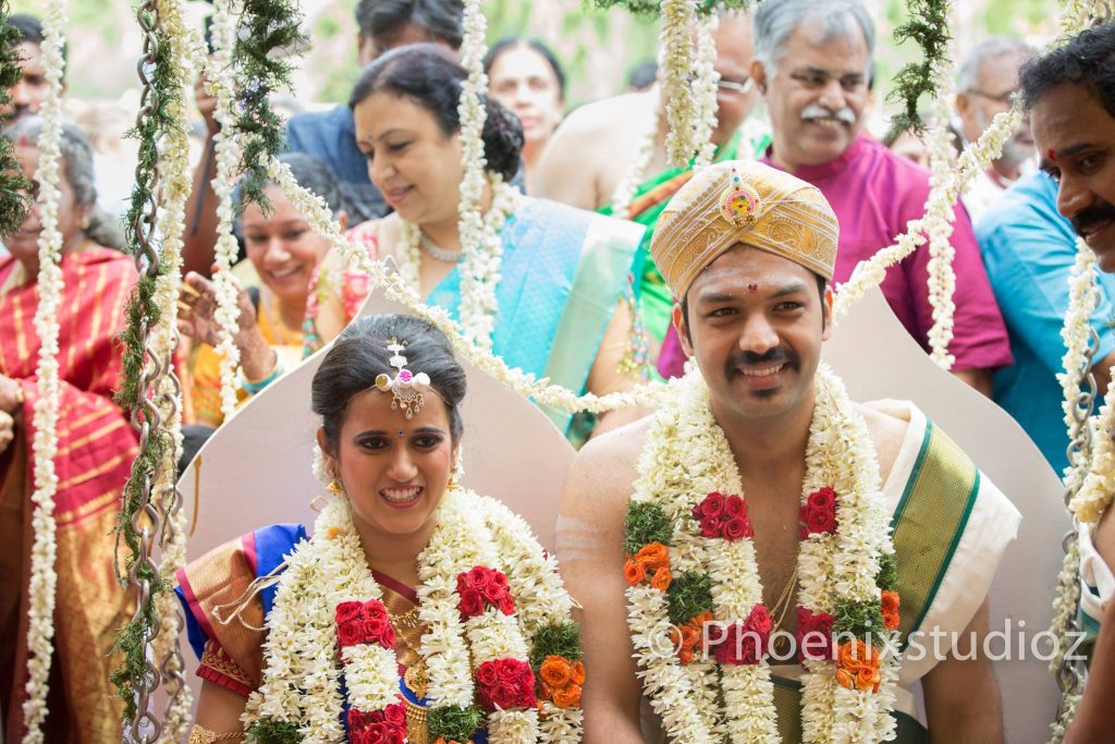 Tamil Brahmin Ritual: "Oonjal Vaibhavam" - Wedandbeyond